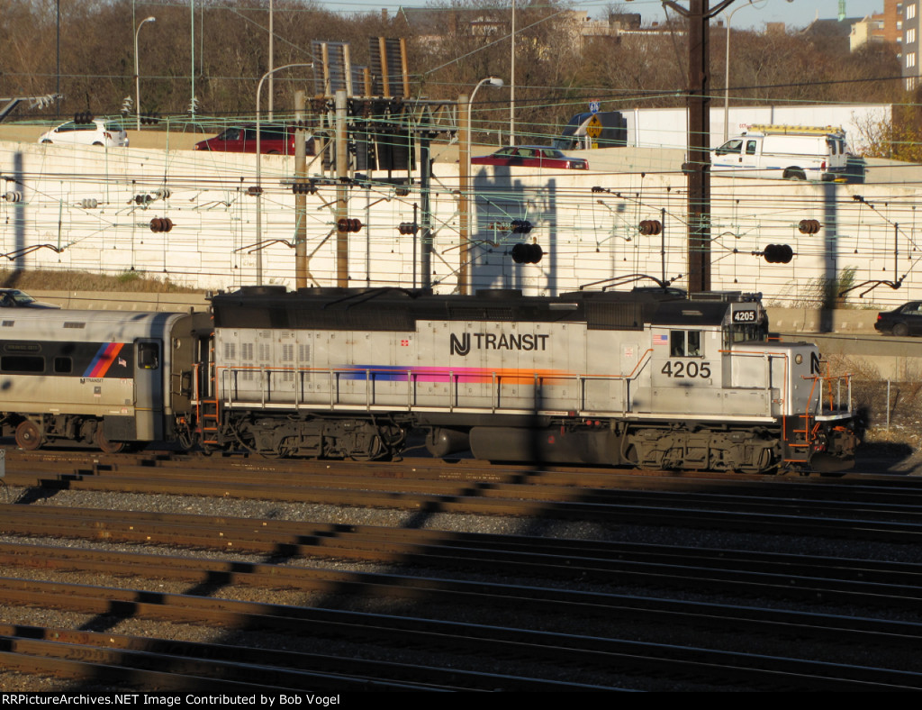 NJT 4205